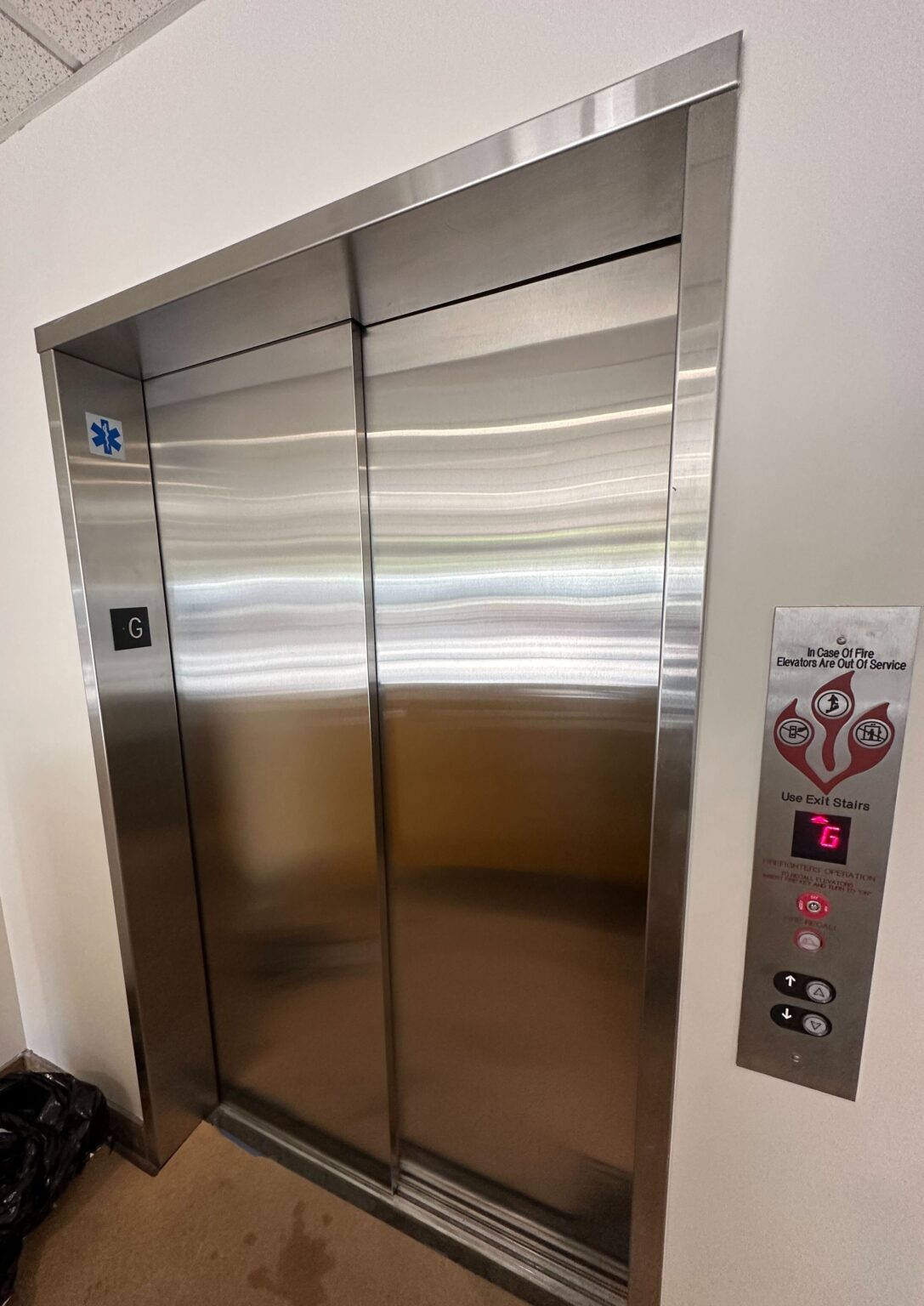 Elevator Door Equipment Upgrades – Enhance Safety with Confidence